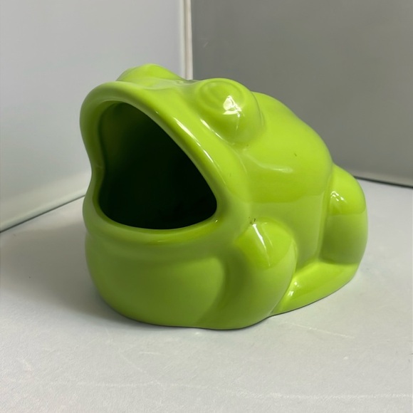 Accents | Vintage Ceramic Kitchen Frog Planter Green | Poshmark